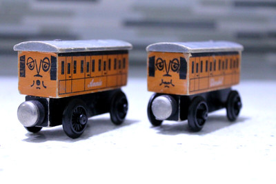 Vintage 90s Thomas & Friends Wooden Trains ANNIE & CLARABEL Flat Magnet ...