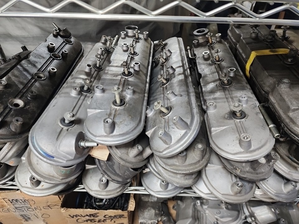LS LS1 LS2 LS3 LS6 LS7 LSX VALVE COVERS & HARDWARE OEM GM 6.0 6.2 5.7 ...