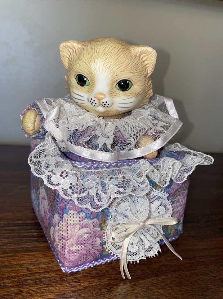Animated Ceramic Cat Wind Up Music Box plays Memory in Box- Tested ...