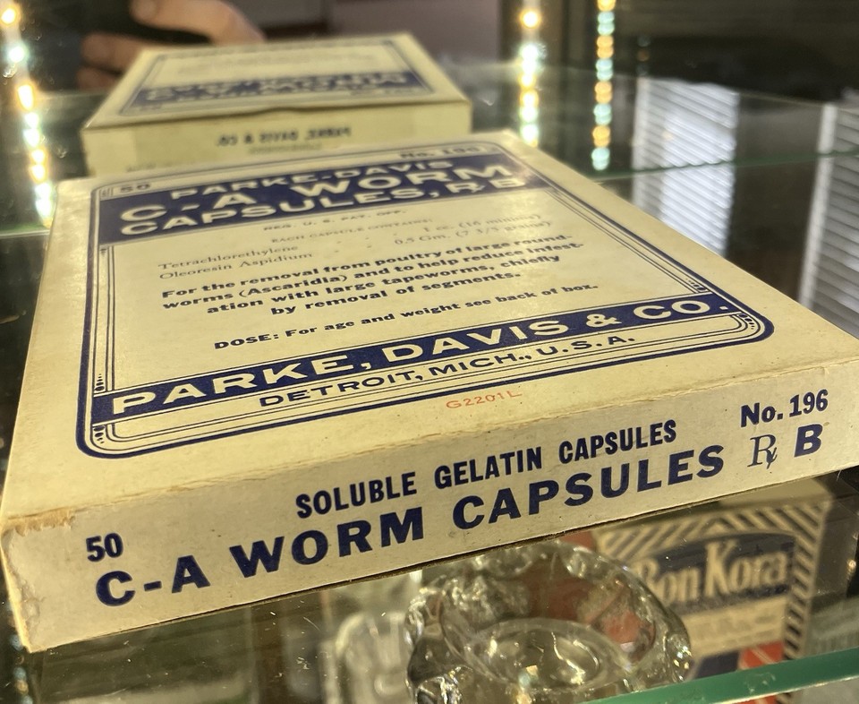 Vintage/Antique NOS Worm Capsules, Parke Davis & Co. Anthelmintic ...