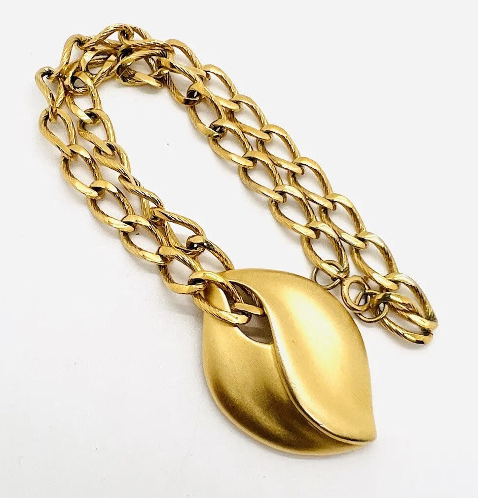Matte Gold Tone/Plated Modernist Necklace Etched Link… - Gem