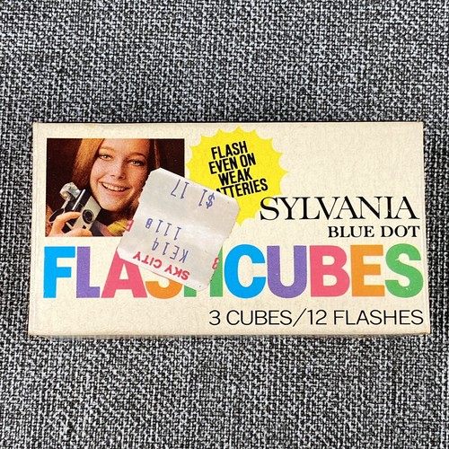 Vintage Sylvania Blue Dot Flash Cubes 3 Cubes (12 Flashes) | eBay