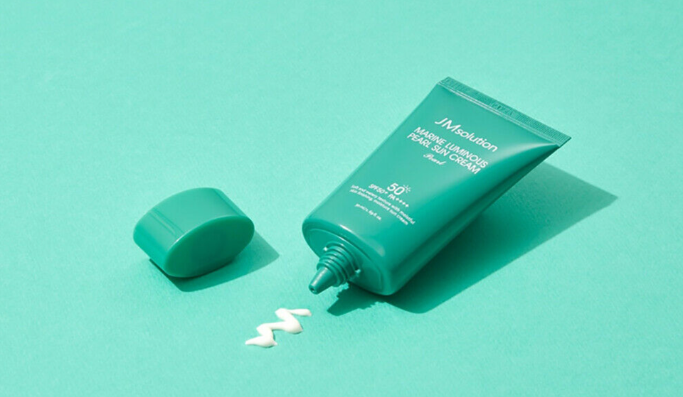 [ JM Solution ] Marine Luminous Pearl Sun Cream Moisturizing Sunscreen ...