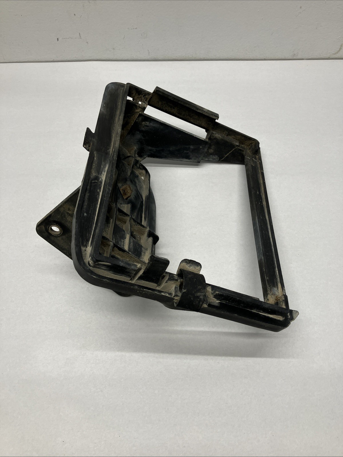Computer PCM ECM Under Hood Mounting Bracket 1999-2006 Chevy Silverado ...