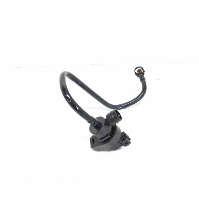 Original BMW E65 E66 E67 Tankentlüftungsventil mit Leitung OEM ...