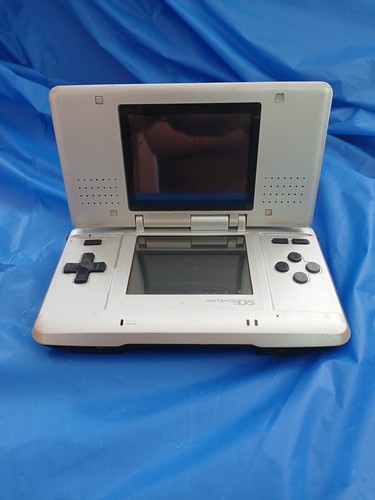 Nintendo DS Original "Fat" w Charger and Stylus Silver WORKS GREAT! | eBay