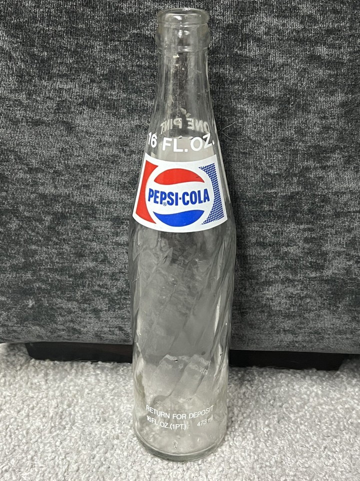 Vintage Pepsi Cola Glass Bottle One Pint Swirl 16 oz Soda Pop ...