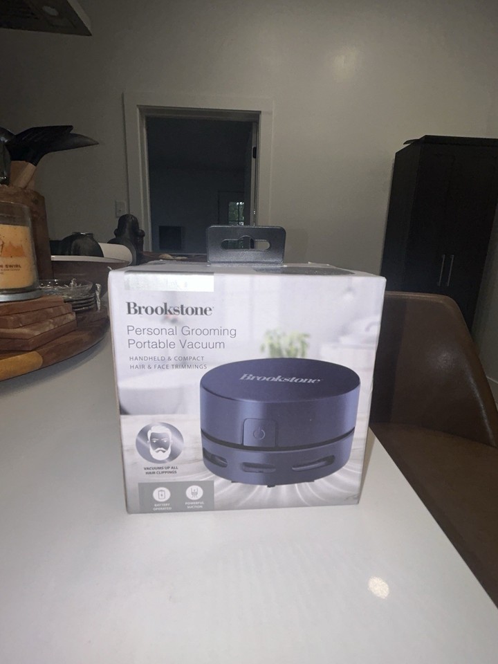 Brookstone Personal Grooming Portable Vacuum — Handheld and Comapct | eBay