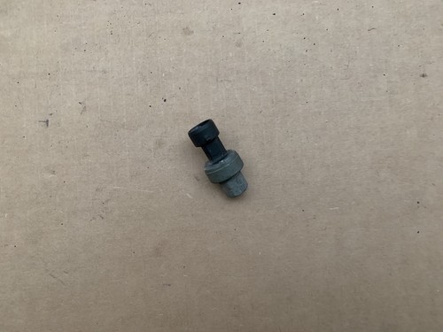 97-04 CORVETTE C5 AC A/C AIR CONDITIONING REFRIDGERANT PRESSURE SWITCH ...