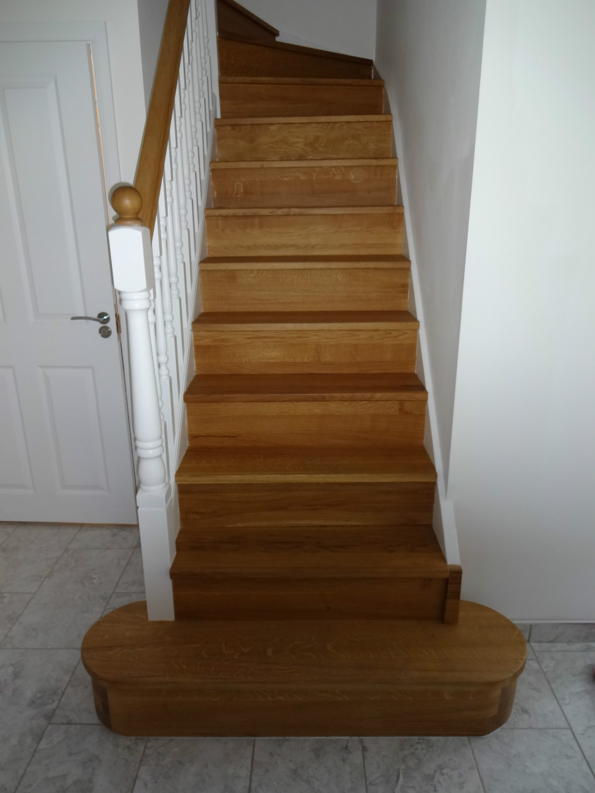 Oak Stair Bottom Bullnose Stair Cladding - Curved Steps | eBay UK