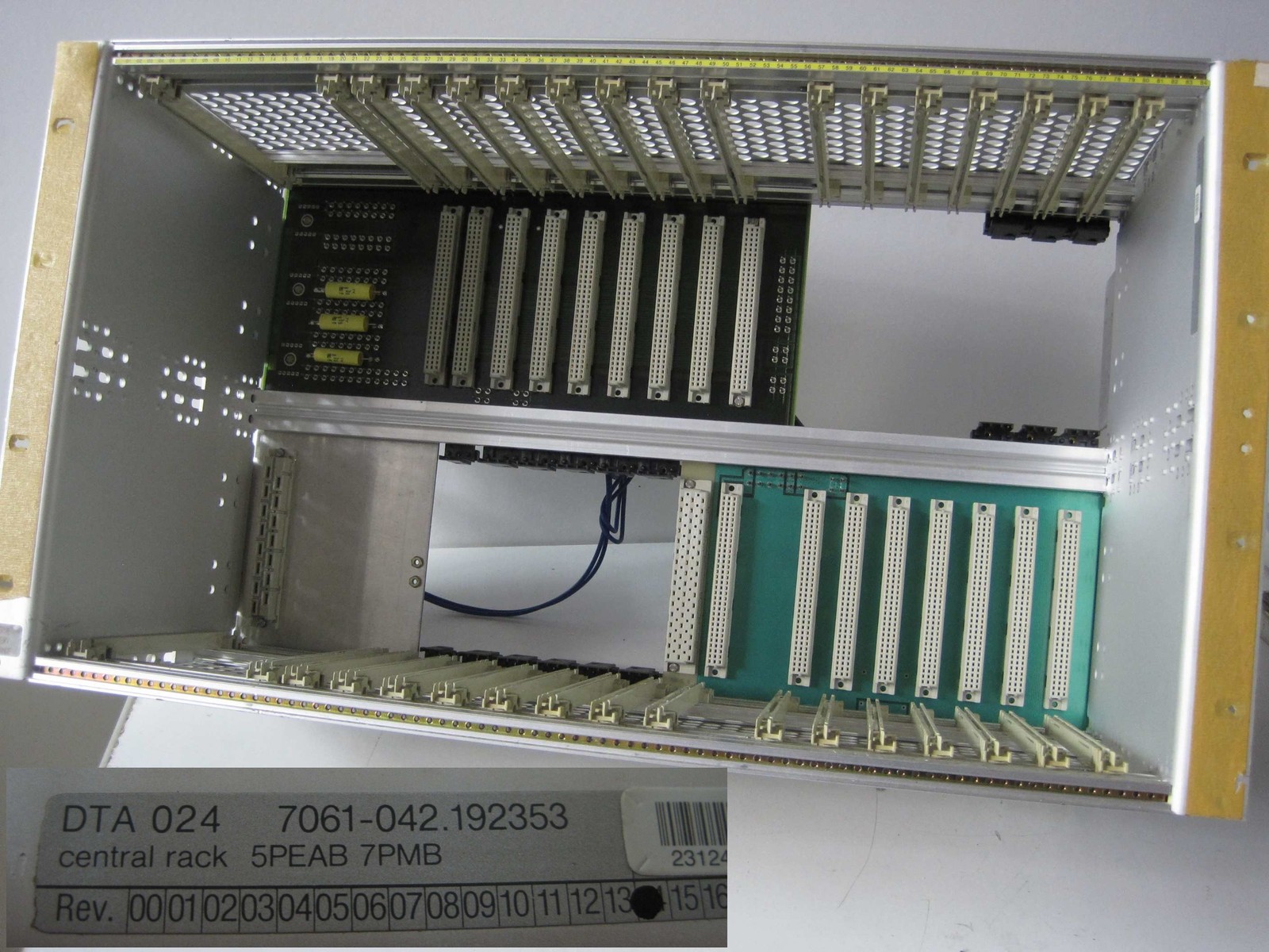 AEG Modicon SPS PLC Rack Baugruppenträger DTA024 DTA 024 | eBay
