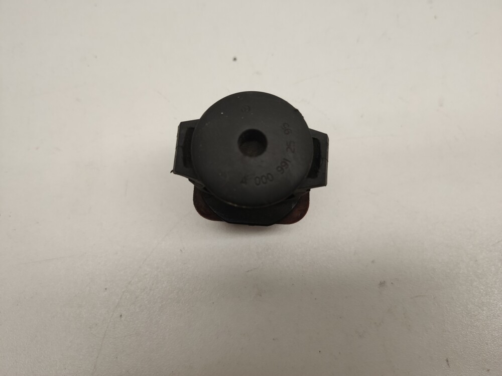 MERCEDES BENZ E-CLASS W212 2011 COOLING RADIATOR BRACKET A0009912595 ...