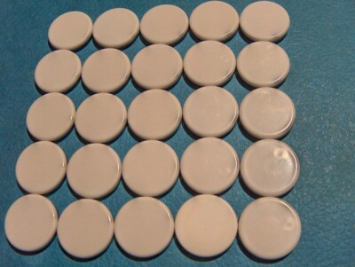 25 OTHELLO Game Parts Pieces Replacement Black White DISCS DISK #FLT | eBay
