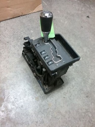 2006-2007 Jeep Commander Automatic Floor Gear Shift Shifter Assembly ...