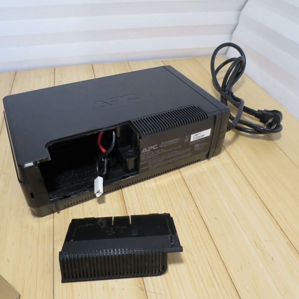 APC Back-UPS Pro 700 Back Up Battery For PC with Digital Display (No ...