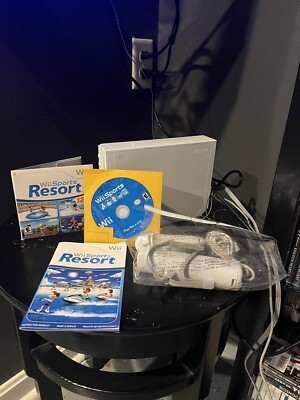 Nintendo Wii Console - White Bundle Wii Sports and Wii Sports Resort ...