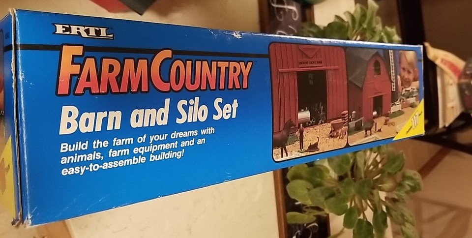 ERTL FARM COUNTRY, BARN AND SILO SET, 1/64TH SCALE In Original Box | eBay