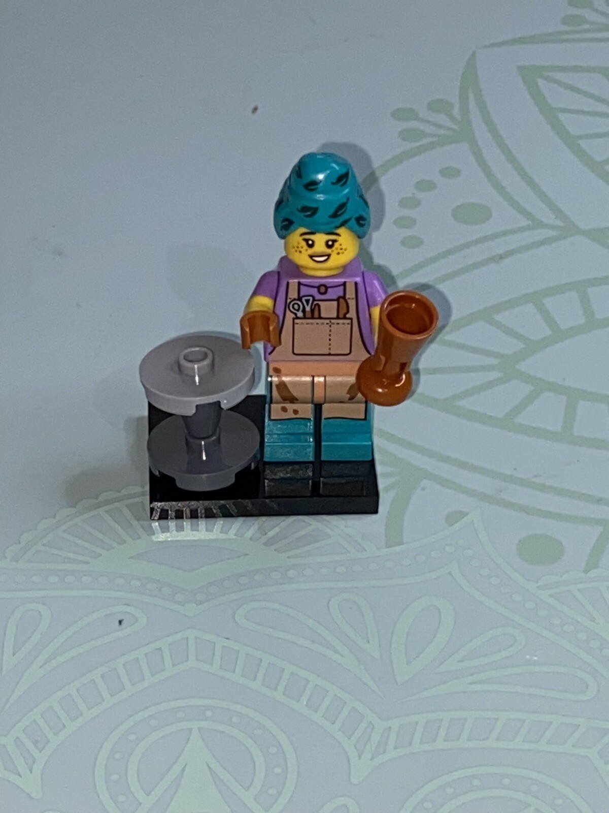 LEGO 71037 Minifigures Series 24 Collectible Figures Ceramic Potter | eBay