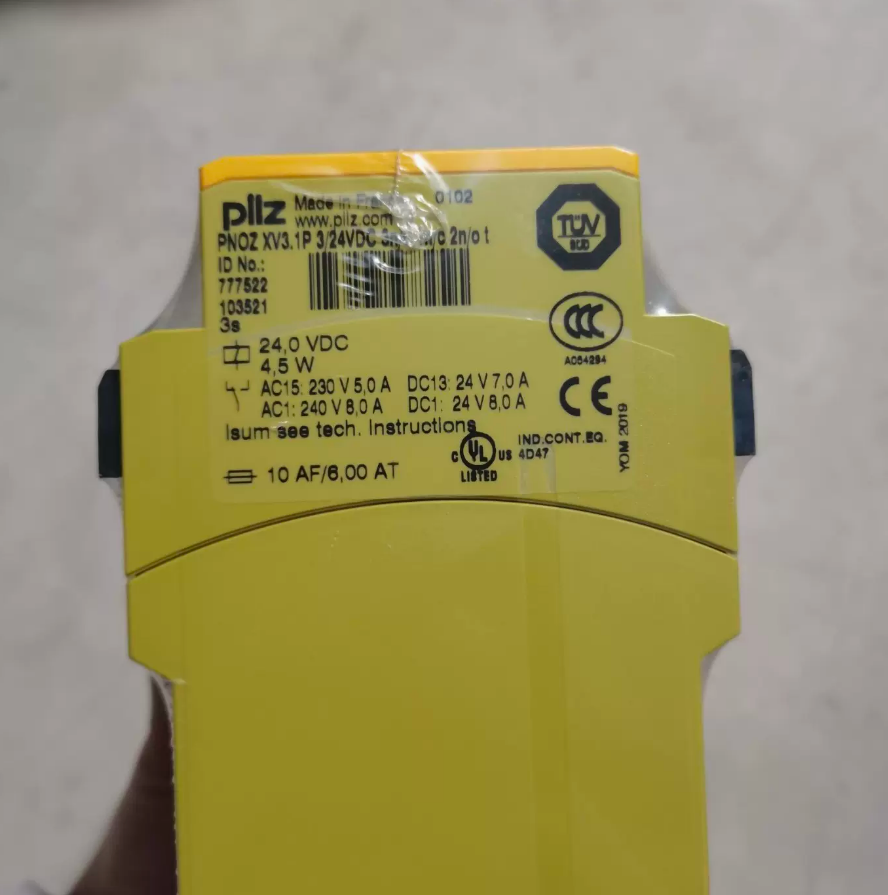 1PC NEW PILZ Safety Relay PNOZ XV3.1P 3/24-240VACDC 777532 Free ...