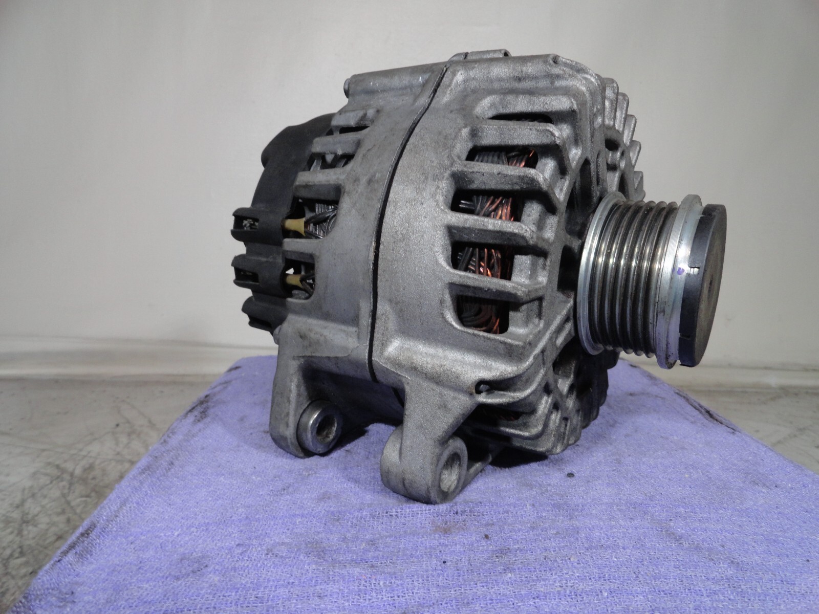 Alternator HY53-10300-AC OEM Aston Martin 2017 | eBay