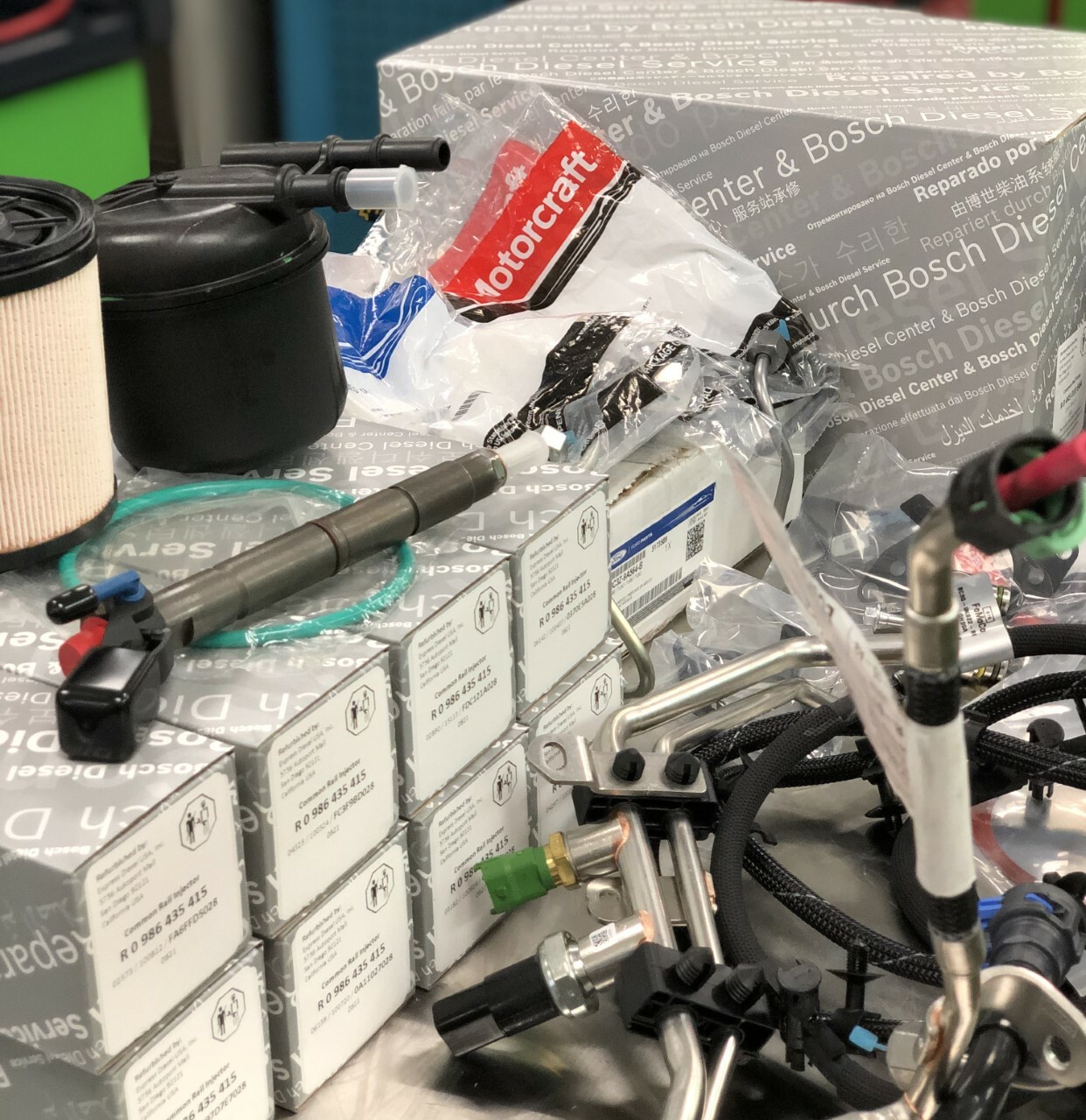 FUEL CONTAMINATION FULL KIT For 2011-2014 FORD POWERSTROKE 6.7L NO CORE ...