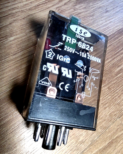 4 Stück ISE ISKRA TRP 6824 250V AC 10A 2000VA RELAIS 8-polig, GEBRAUCHT ...