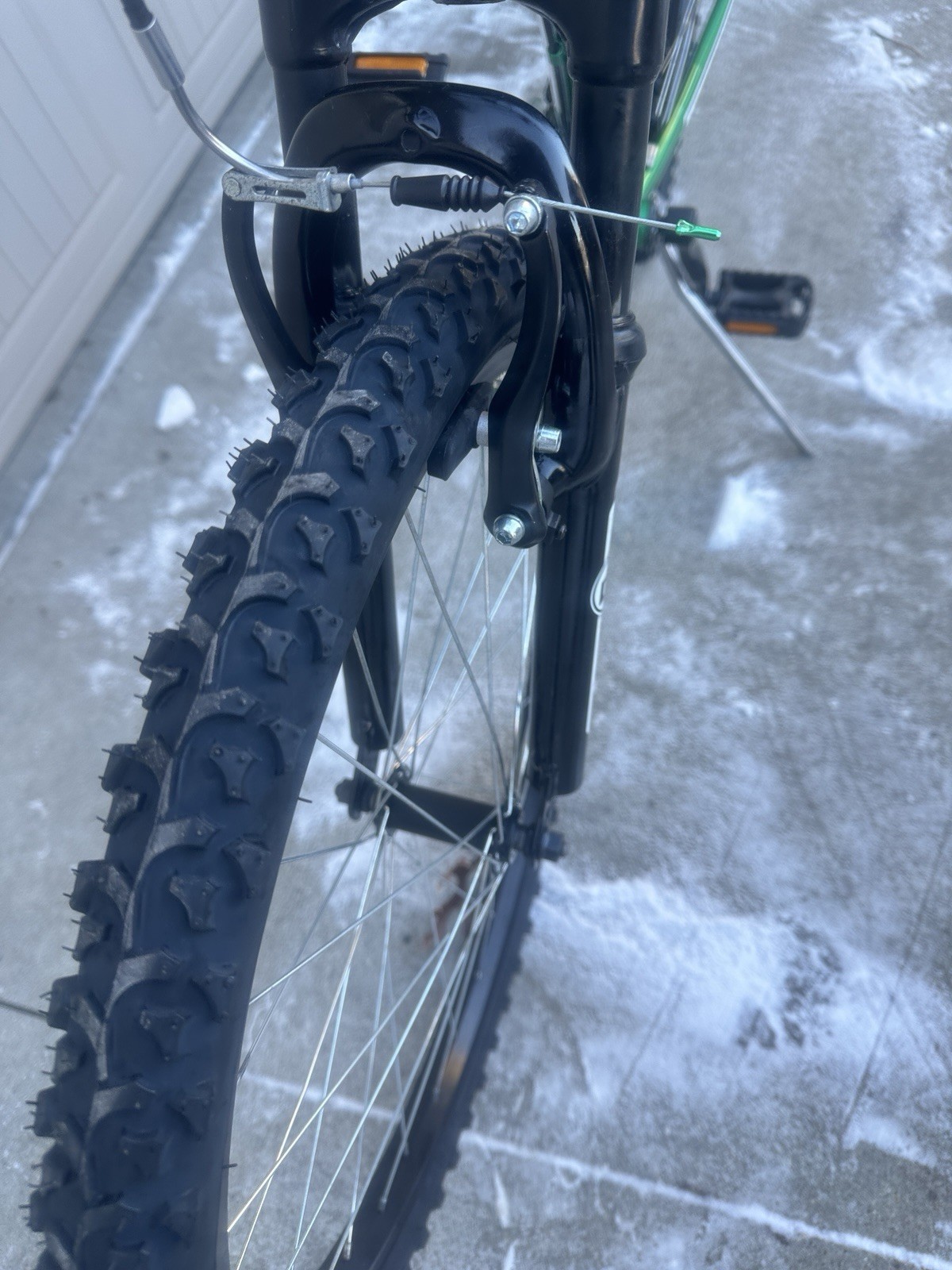 Diamondback Cobra 24 Kids mountain Bike In Green And White | eBay