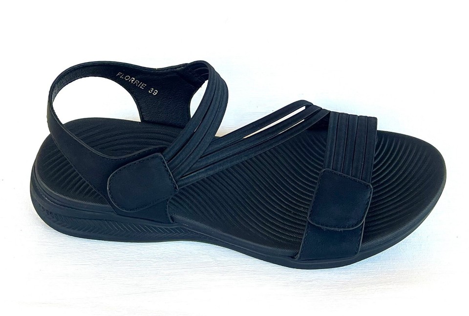 CC Resorts Shoes Cloud Comfort Footbed Sandals elastic strap CC Resorts ...