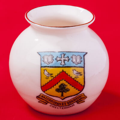 W.H. Goss Crested China Vase Lake Village of Glastonbury with ...