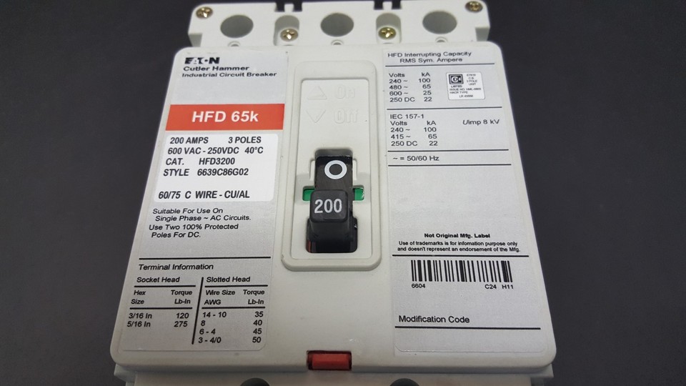 USED Eaton Cutler Hammer HFD3200 3 Pole 200 Amp 600 Volt Bolt-On EOK | eBay