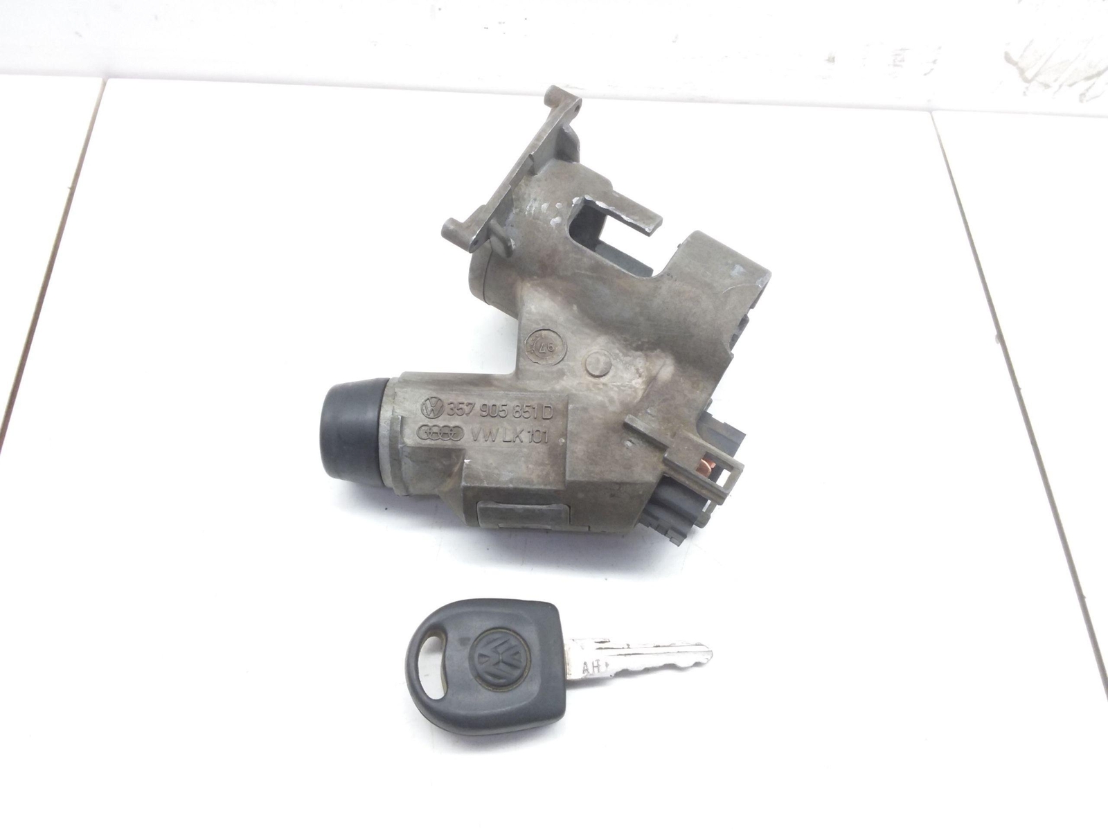 Volkswagen 357905851D for sale online | eBay