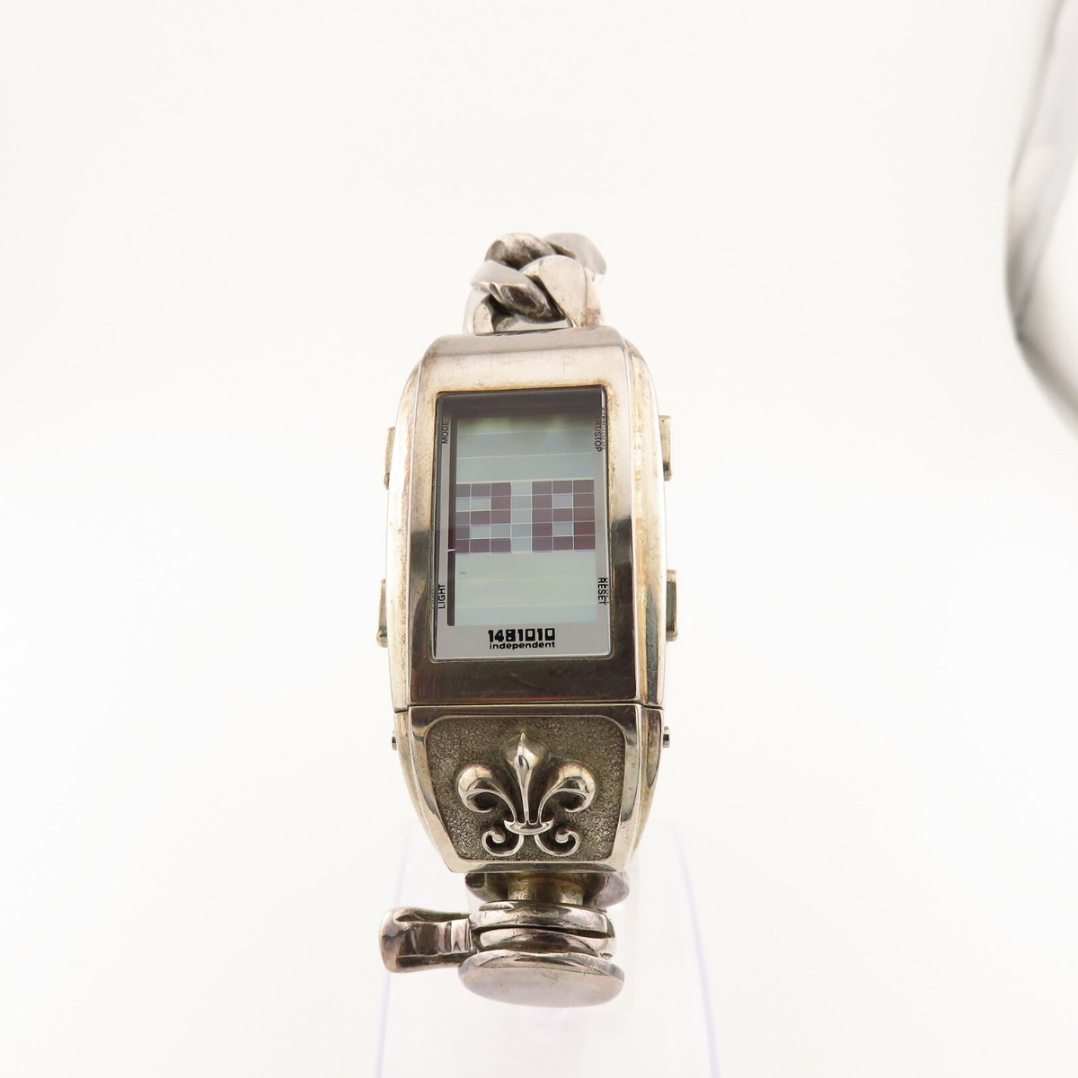 CITIZEN Independent Digital Quartz, designed by Namie Amuro CITIZEN Independent Digital Quartz, designed by Namie Amuro
