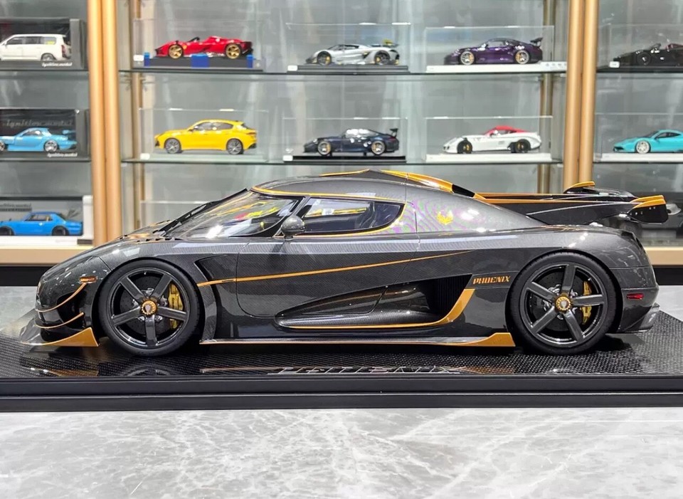 Koenigsegg Agera RS Phoenix (Exposed Carbon Fibre) [FrontiArt] 1:8 ...