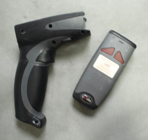 ITE Code RX-F1 Bar Code Reader Scanner 012G-06 with BH1 Battery Handle ...