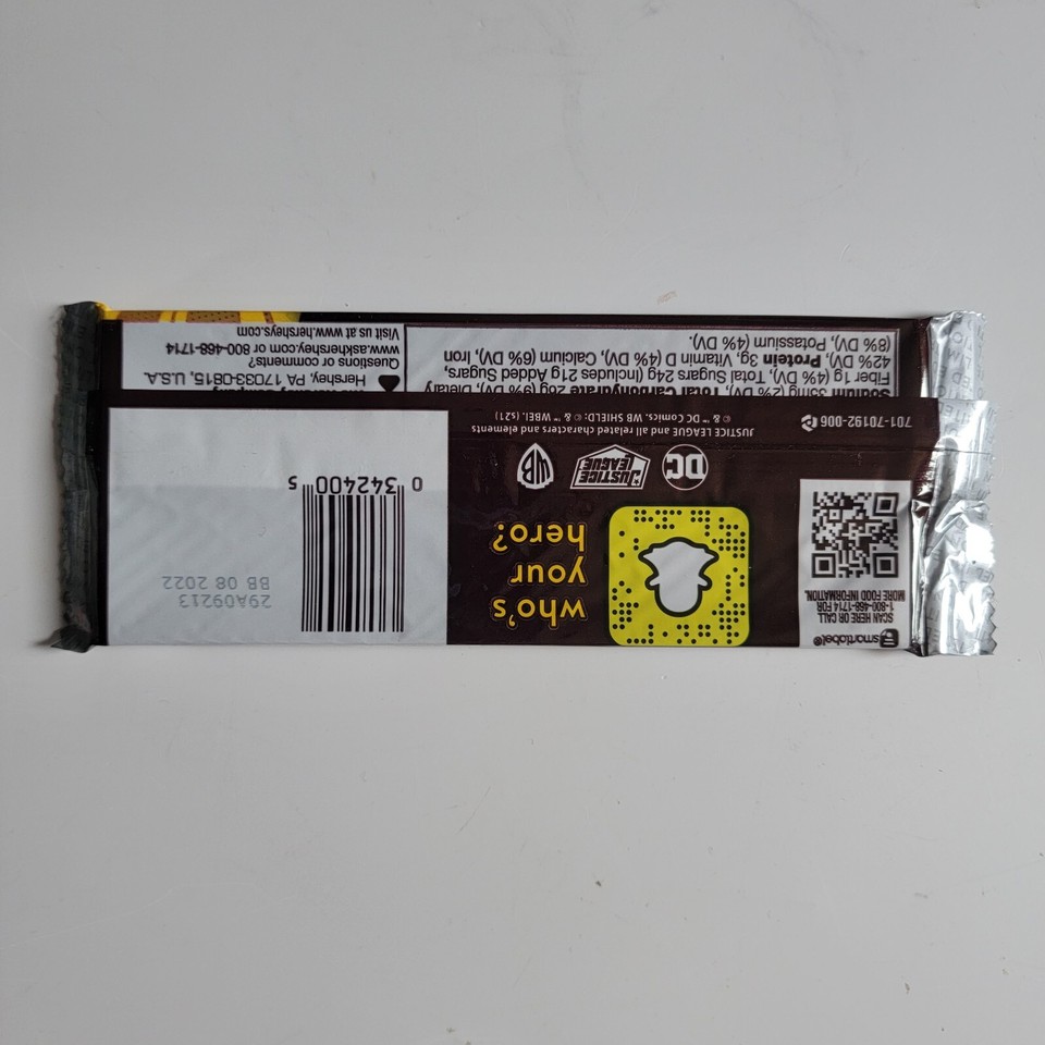 New Hershey's Milk Chocolate BATMAN DC Superheroes bar (3 of 10) 2021 ...