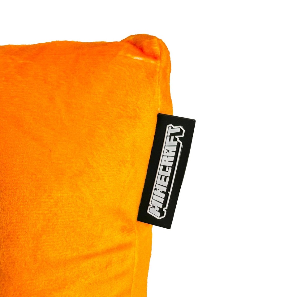 Minecraft: Relax Pillow - Alex - Character Lounge Cushion, Armrests ...