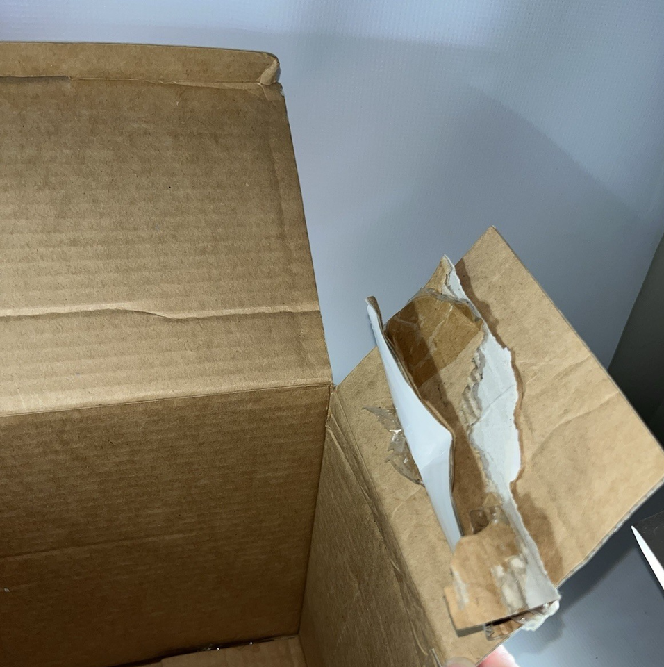 1/24 RACING CHAMPIONS 2000 Ed Roth RAT FINK ‘32 Ford Mod Rod MATCO ...