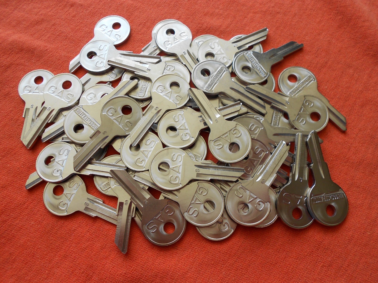 50 Briggs and Stratton Gas Cap Key Blanks GM Chevy Ford Mopar Dodge AMC ...