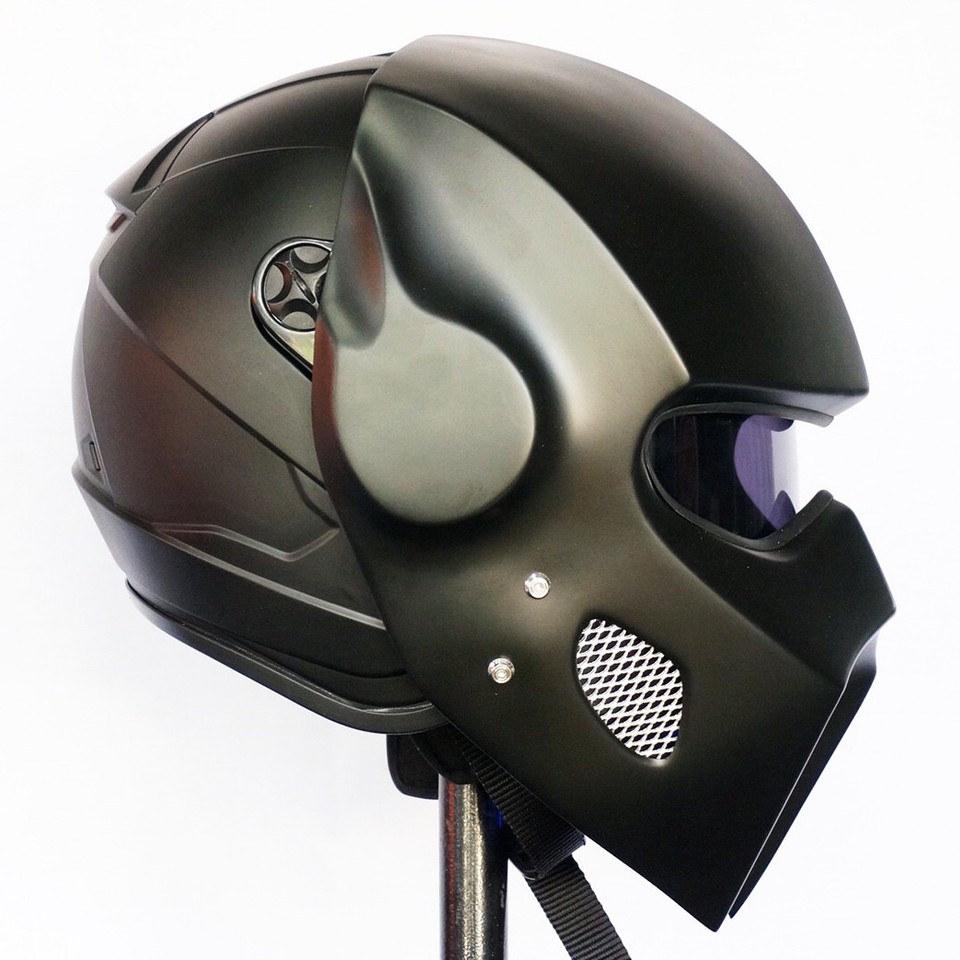 Matt Black Iron Man Motorcycle Helmet Helmet LED Custom Skull Custom ...