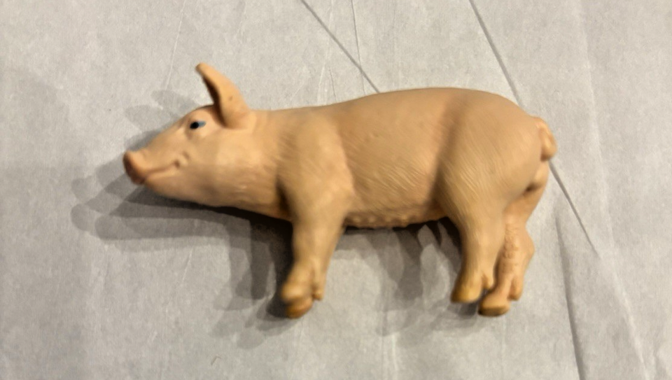 Schleich Clydesdale Draft Pinto Horse Pig and Farm Accessories Figurine ...