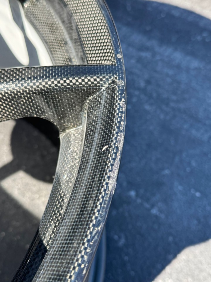 20x11 Ferrari OEM Genuine Carbon Fiber Rear Wheel Rim for 488 & F8 ...