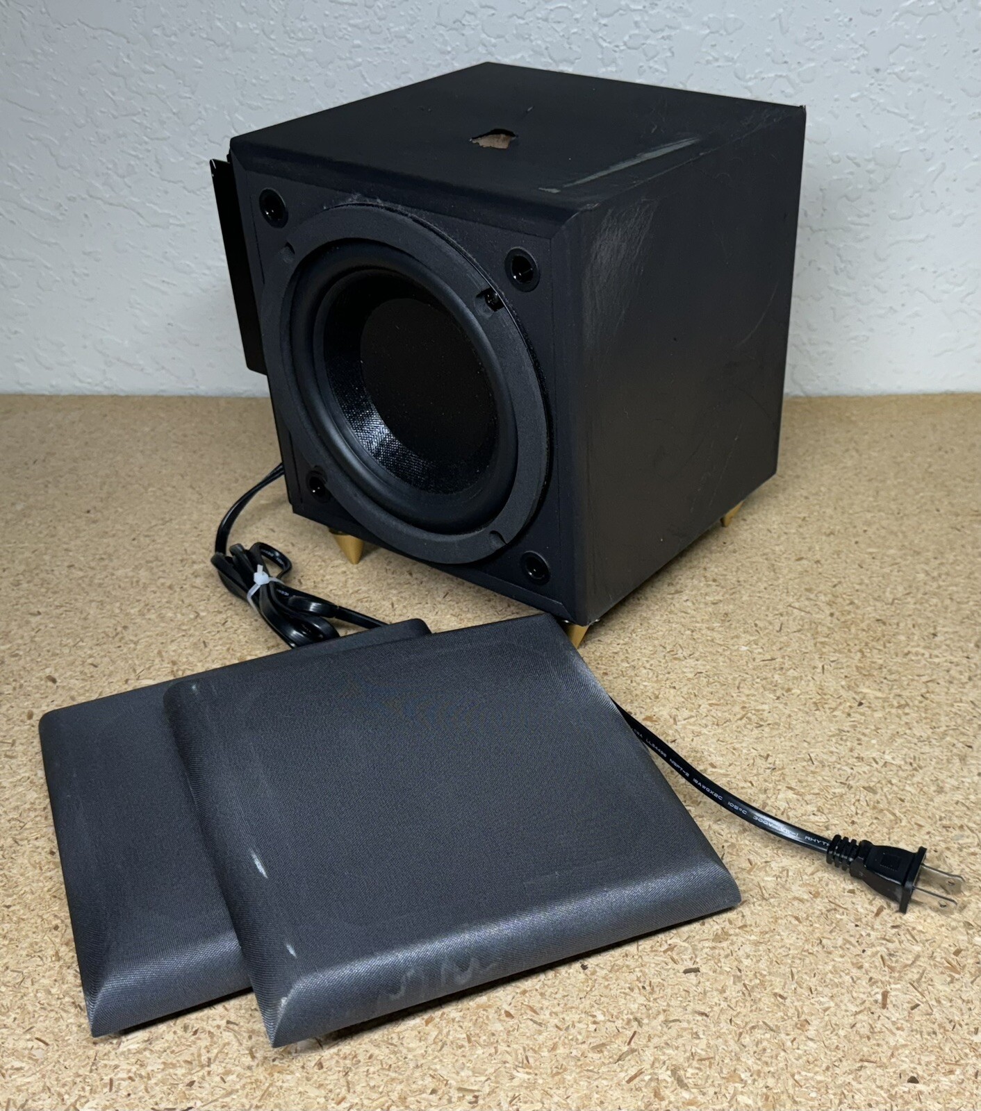 Pinnacle SUBSONIC SUB Compact w/ dual 6.5" Drivers & 350 watt amp ...