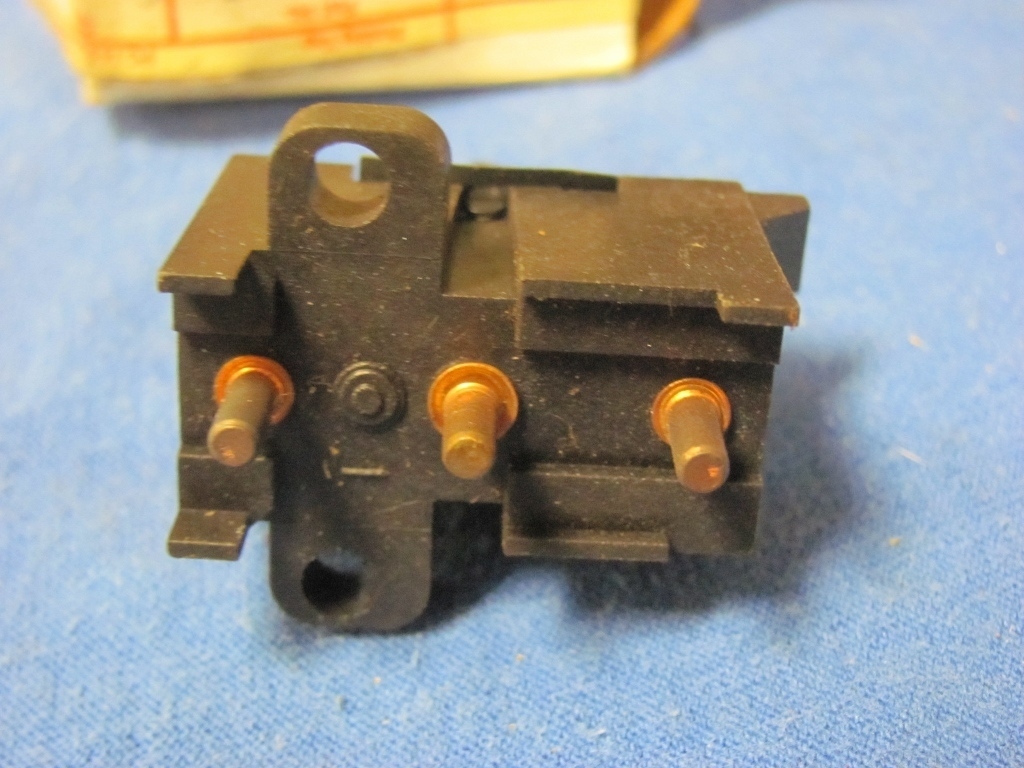 NOS 73 74 75 Chevelle Rear Defroster Switch Laguna Malibu 3998476 77 78 ...