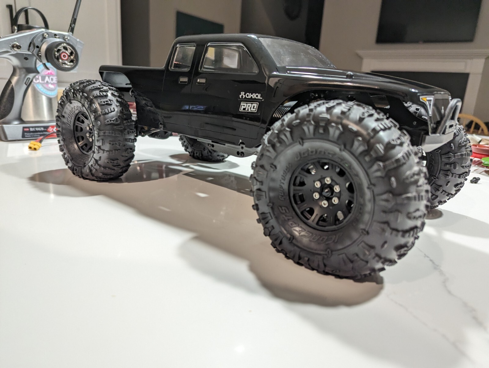 Axial SCX10 Pro Pre-Trimmed Body Set (Black) [AXI230052] Pre-Painted ...