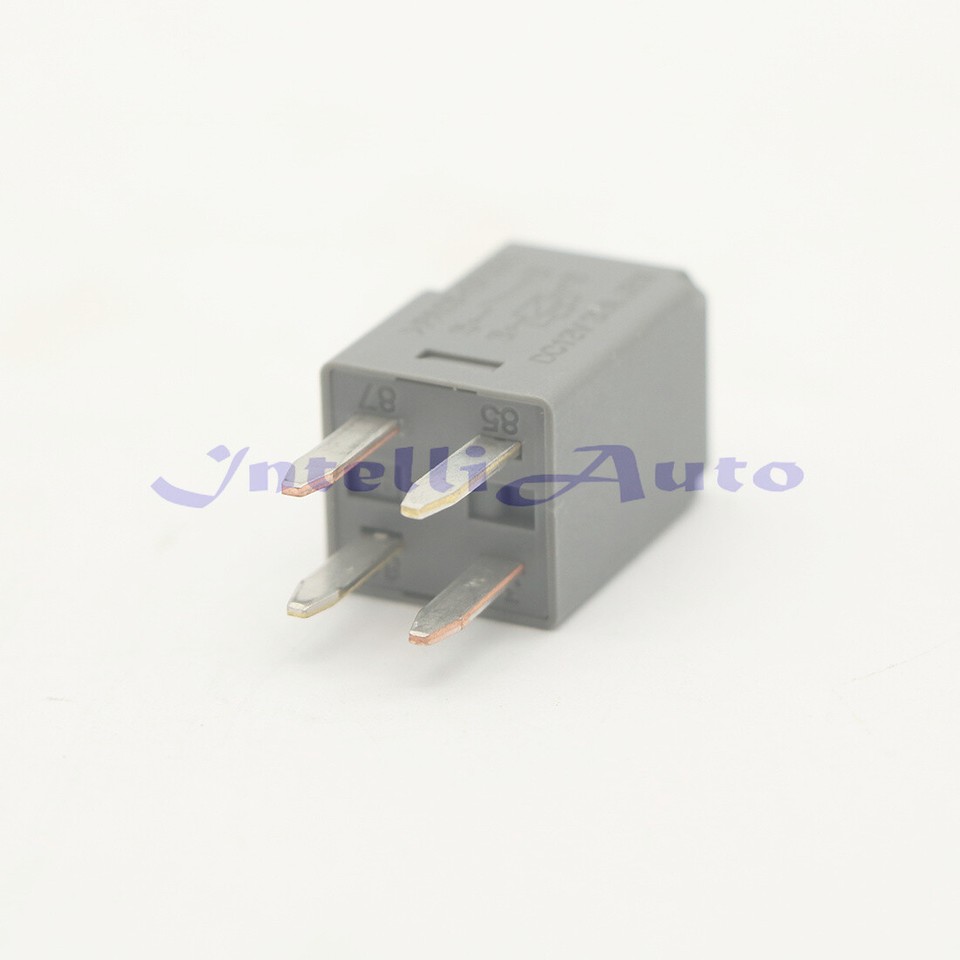 1Pcs GM 13500113 8430 13848981 12V Power Relay 4Pins PA66-GF33 - | eBay
