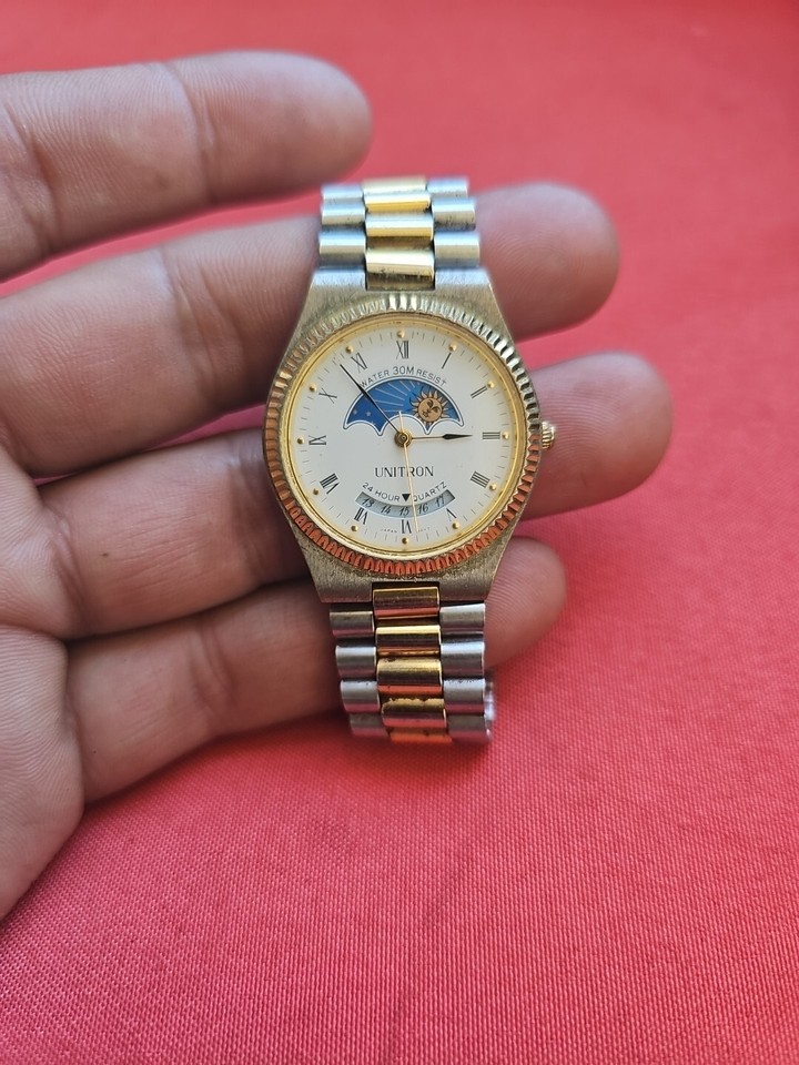 Vintage Men's Unitron Moon Phase Watch Goldtone In Non Working ...