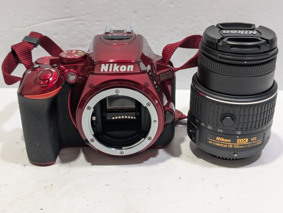 MINT Nikon D5500 24.2MP Red DSLR Camera w 18-55mm Lens Case Charger ...