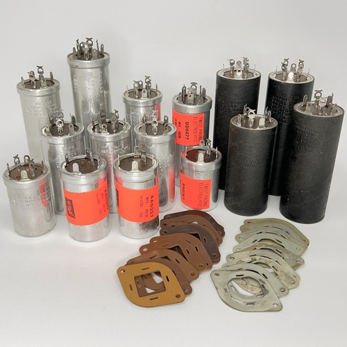 Lot of (15) Vintage NOS Cornell Dubilier Twist Prong Electrolytic ...