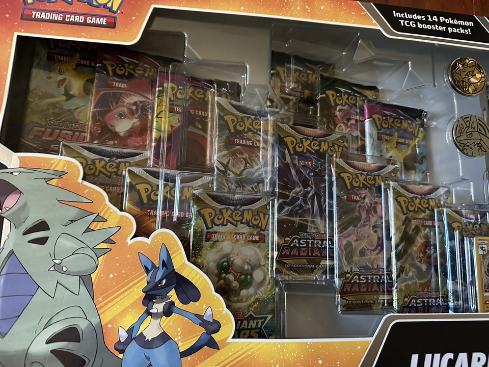 Pokemon TCG Lucario V & Tyranitar V Heavy Hitters Premium Collection ...
