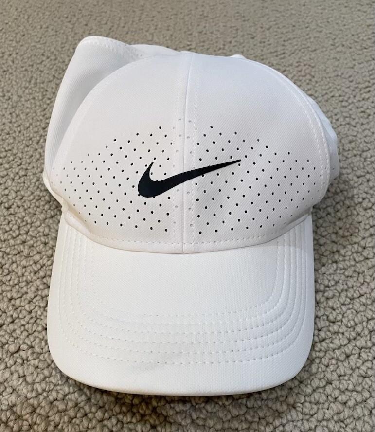 Nike Dri-Fit Flex Hat White Black Swoosh Logo - Gem